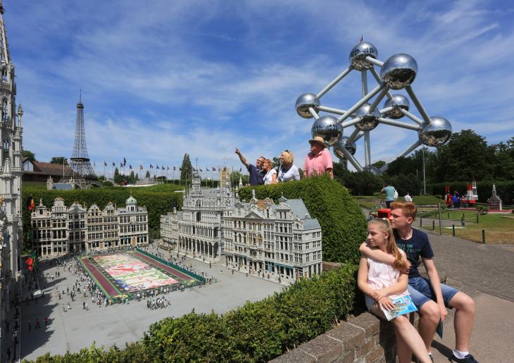Mini-Europe & Brussels Discovery | Tootbus Brussels